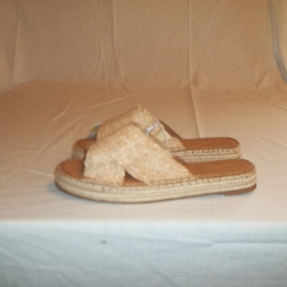 Universal Thread | Shoes | Universal Thread Sonya Woven Crossband ...